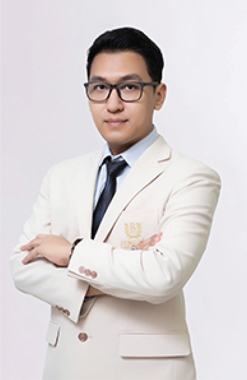Dr.Ohm Sudchumphae, MD,CNW